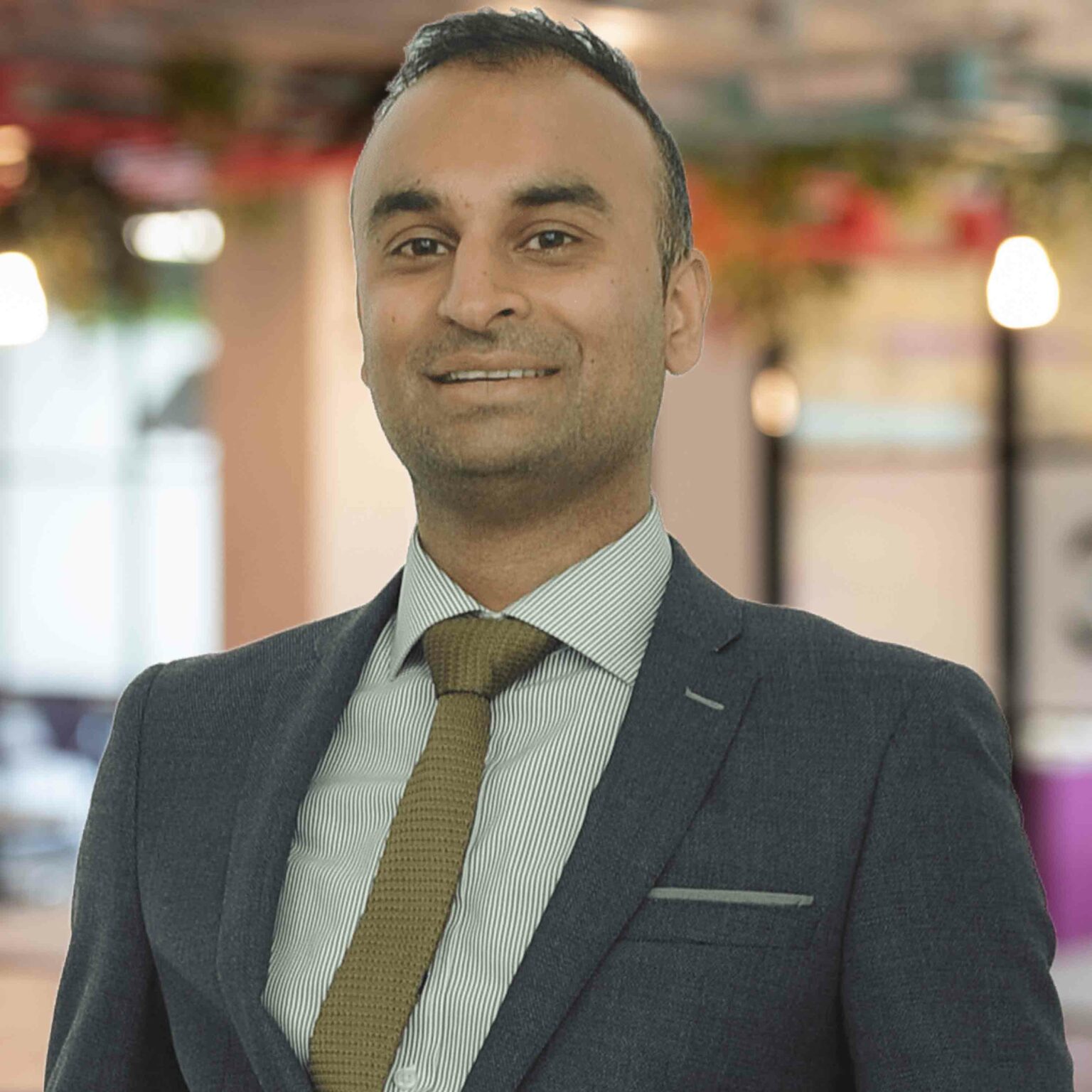 Sachin Parmar | Marrons Sachin Parmar | Marrons